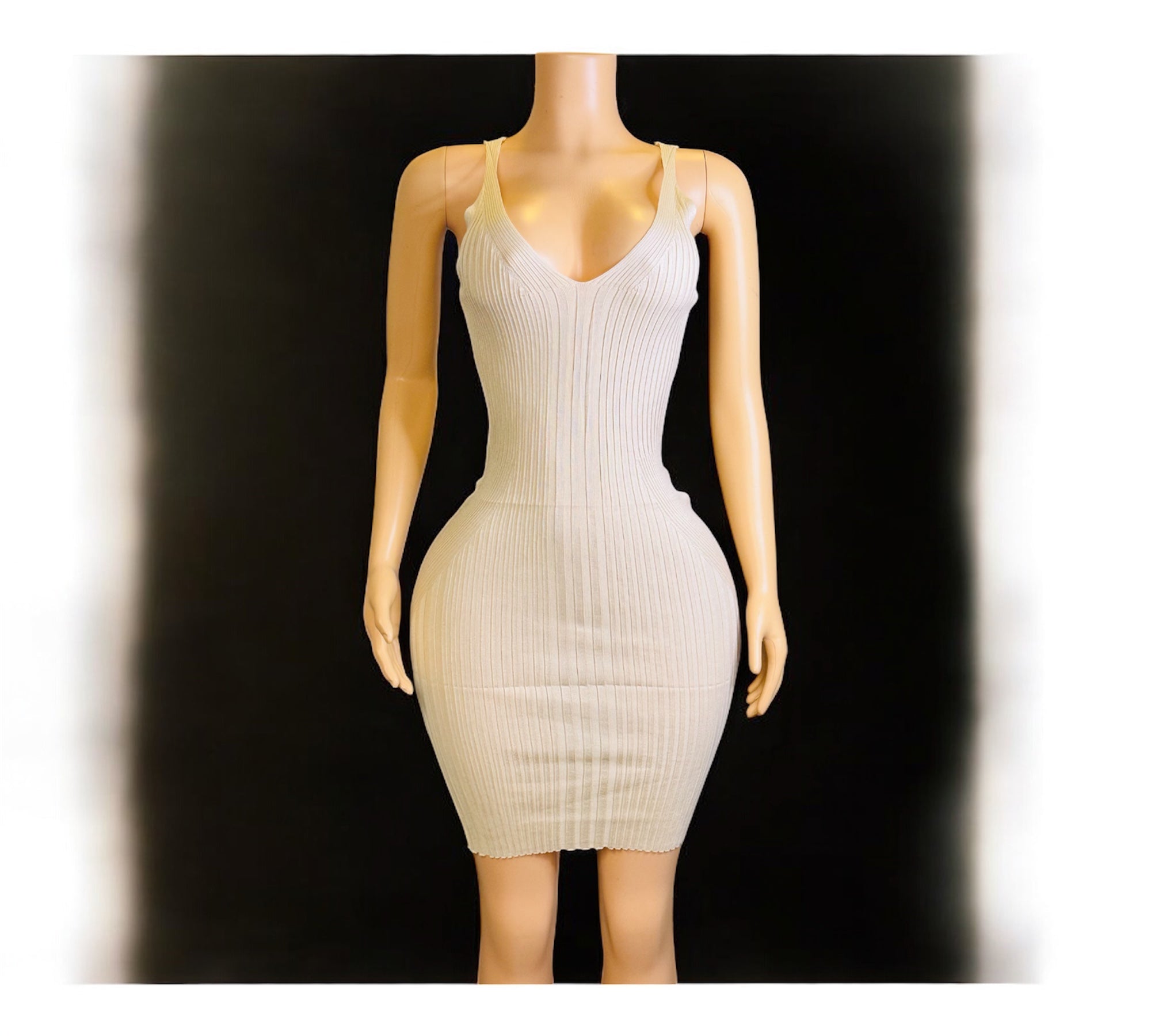 Ribbed Bodycon Dress – Mini Fit & Natural Shape | Mis Divas Fashion